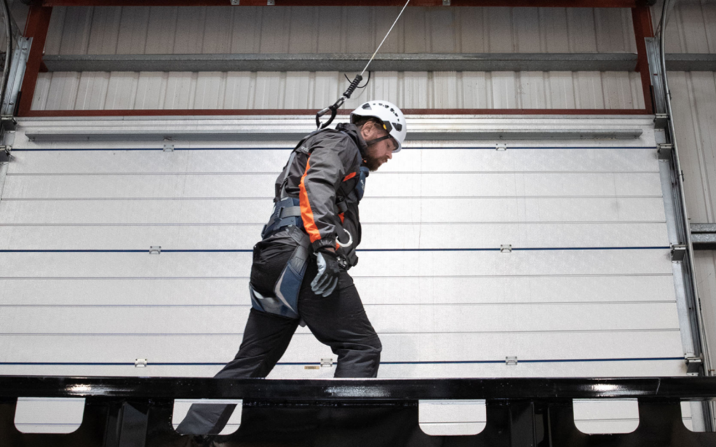 Warehouse Fall Arrest: 5 Reasons Irelands Workers Need It